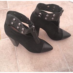 Forever 21 | Shoes | Forever 2 High Fashion Heels | Poshmark